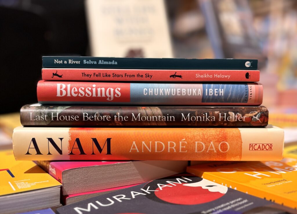 Around the World in 5 Books – Stanfords Blog